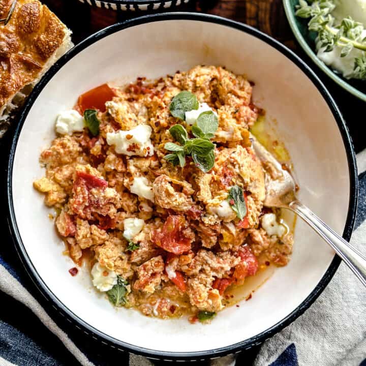 Greek Eggs Kayanas-Strapatsada - The Greek Foodie