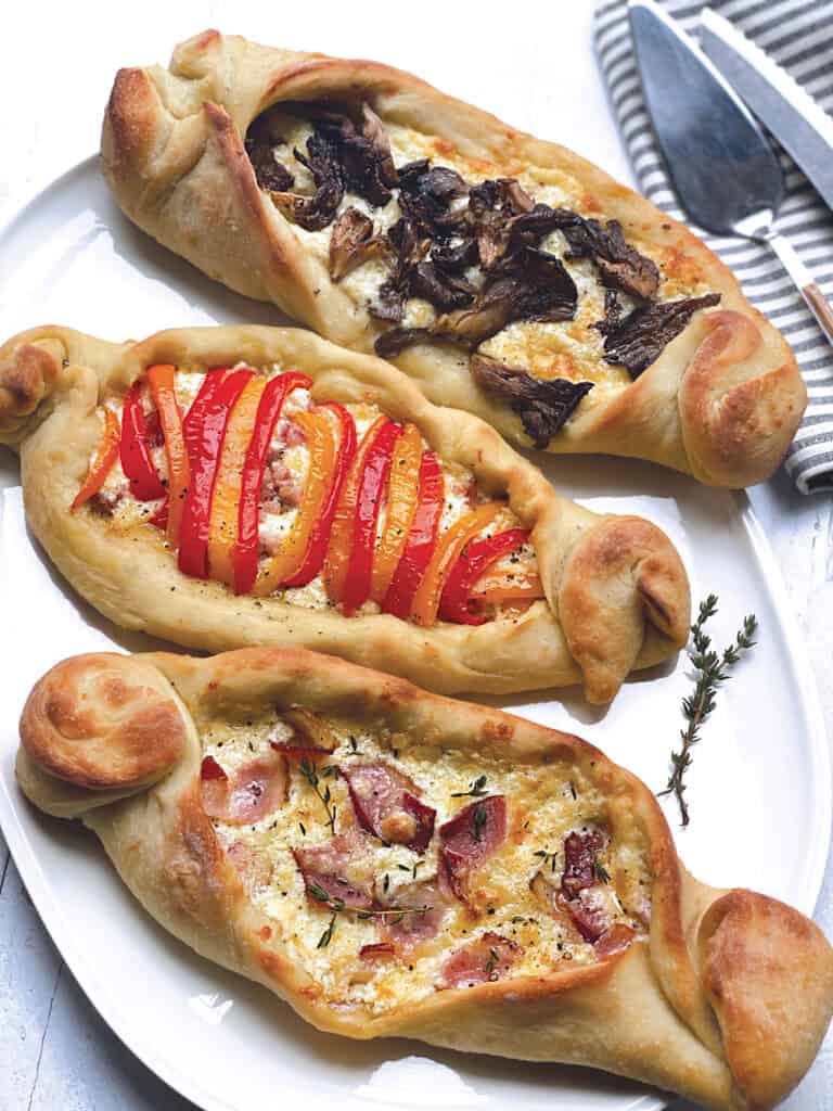 Easy Peinirli - Greek Pizza Boats - The Greek Foodie