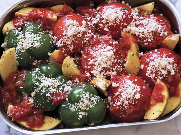 Gemista - Greek Stuffed Tomatoes & Peppers - The Greek Foodie