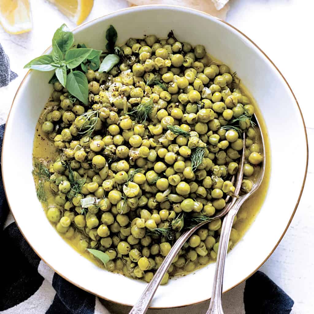 Stifado - Greek Red Wine Beef Stew - The Greek Foodie