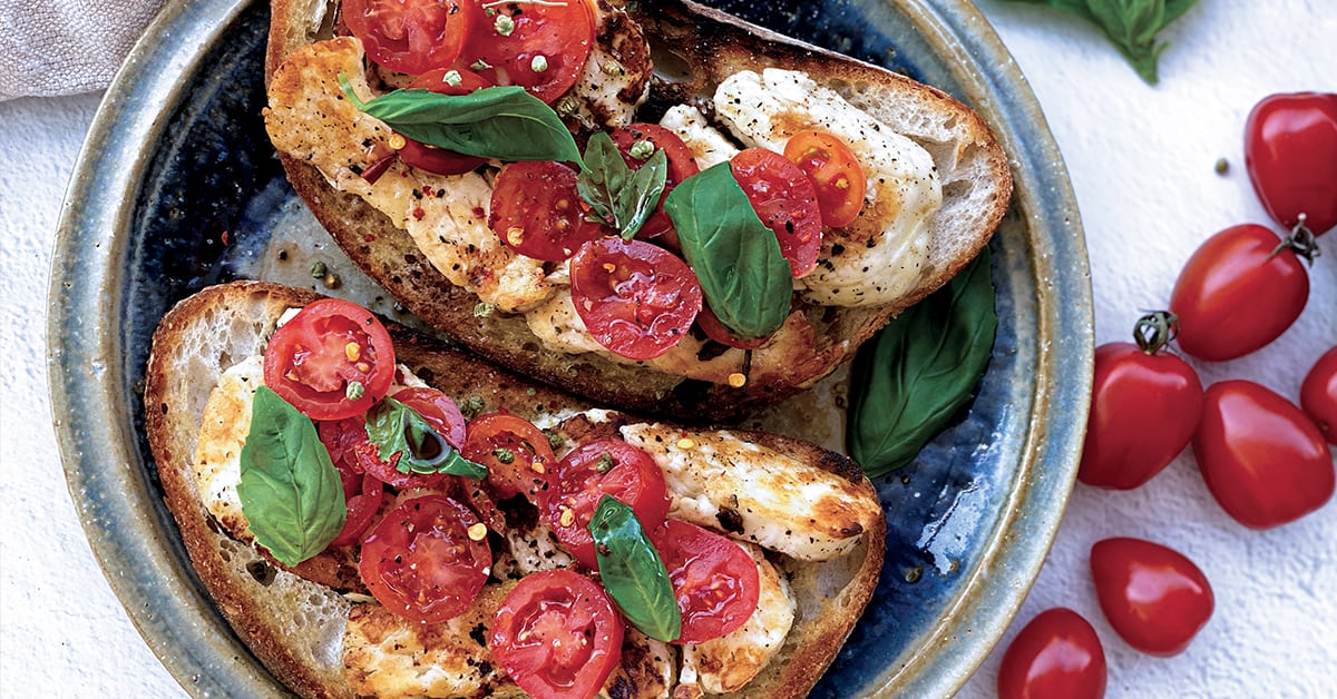 Fried Halloumi Toast with Tomatoes - The Greek Foodie