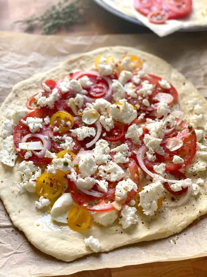 Feta Pizza With Tomato and Basil - The Greek Foodie