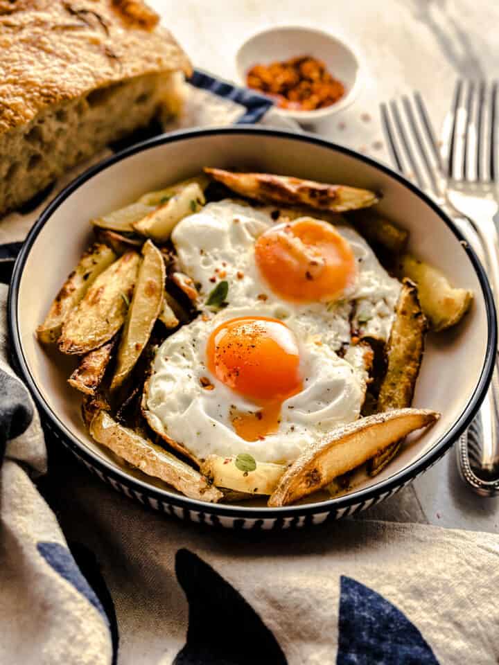 Fried Eggs And Fries-Avga Me Patates - The Greek Foodie