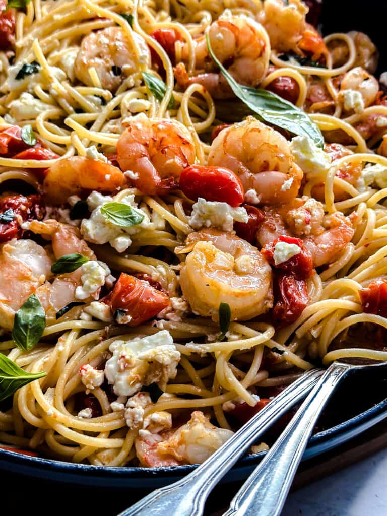 Shrimp Spaghetti-Garidomakaronada - The Greek Foodie