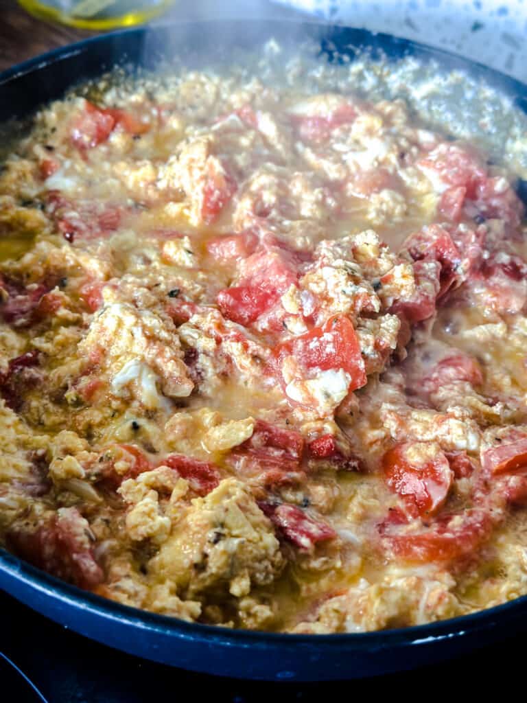 Greek Eggs Kayanas-Strapatsada - The Greek Foodie