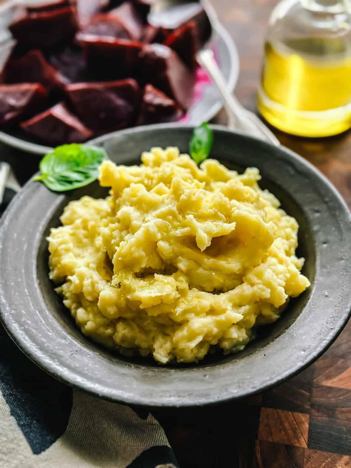 Skordalia-Greek Potato Garlic Dip Recipe - The Greek Foodie