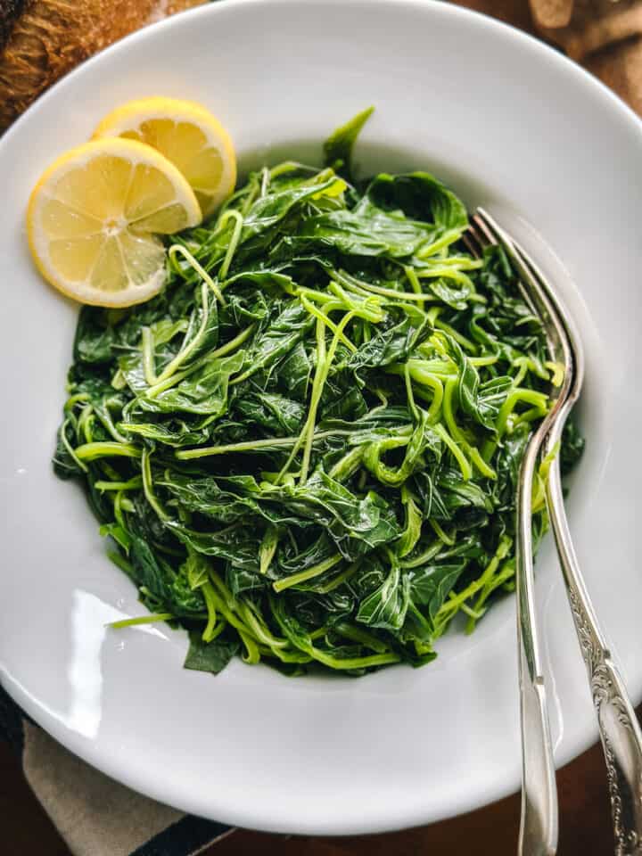 Horta-Greek Greens With Olive oil And Lemon - The Greek Foodie
