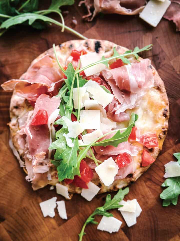 Easy Pita Pizza Ideas - The Greek Foodie