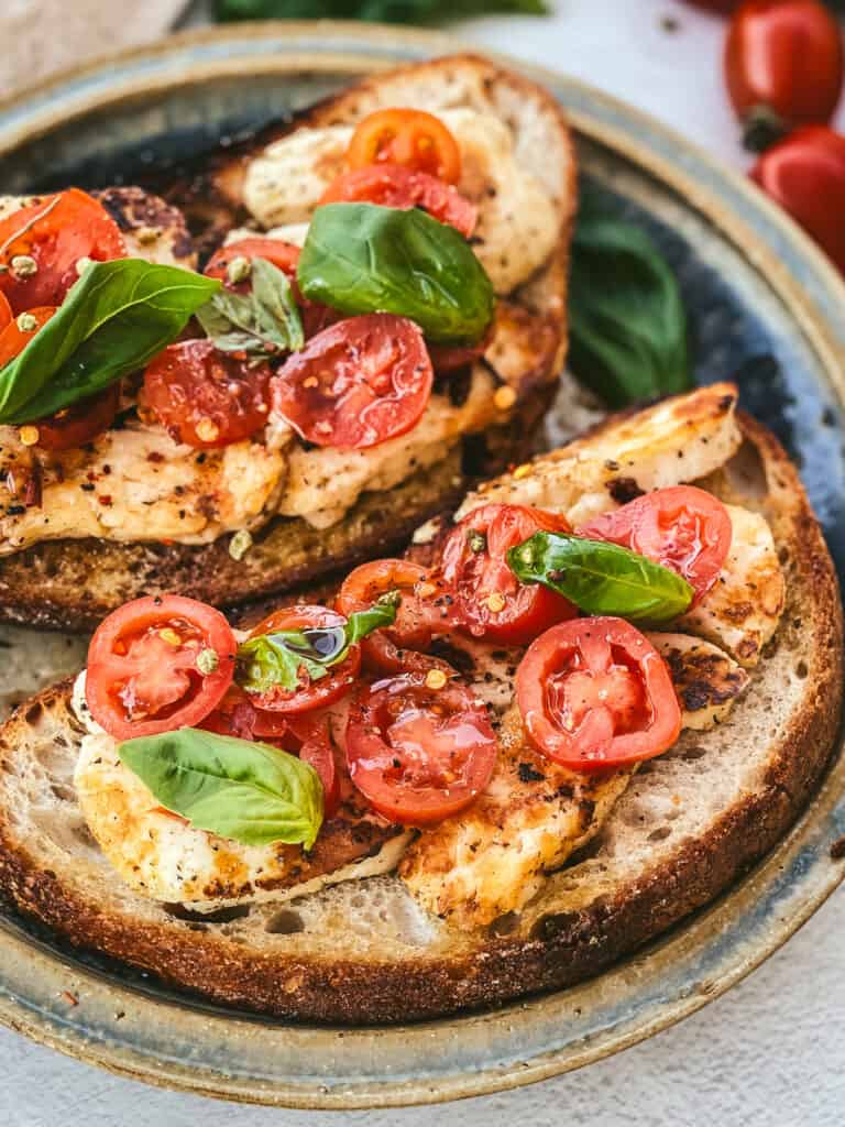 Fried Halloumi Toast with Tomatoes - The Greek Foodie