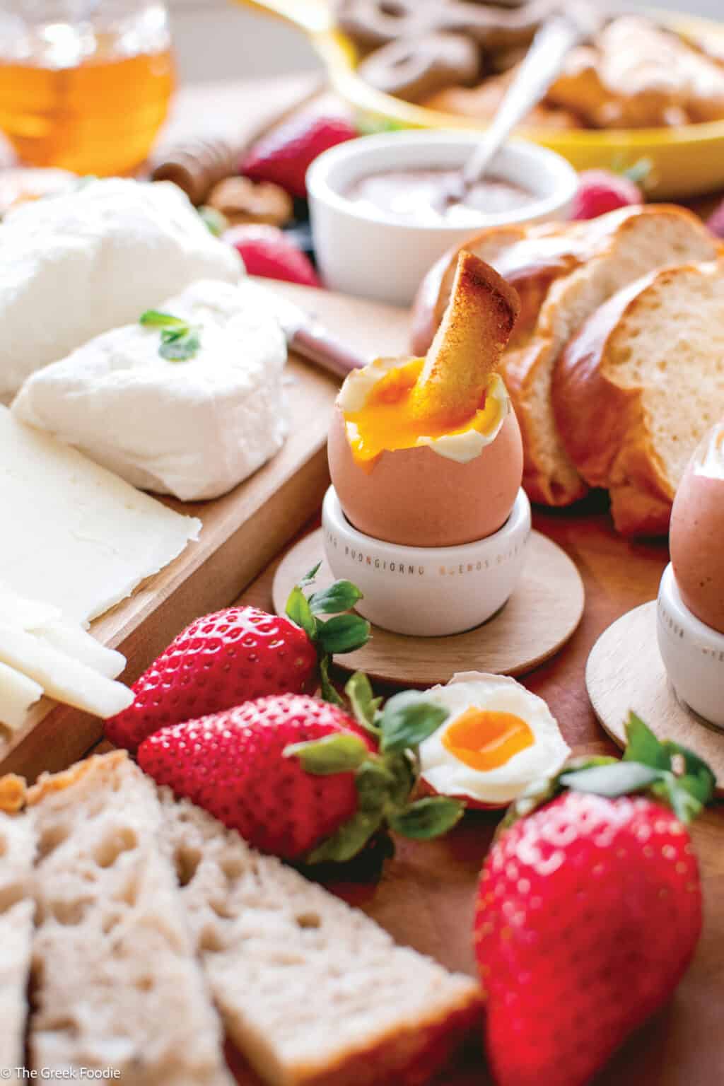 How To Make A Greek Breakfast Feast - The Greek Foodie