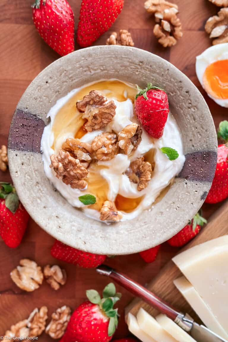 How To Make A Greek Breakfast Feast - The Greek Foodie