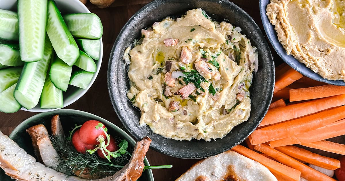 How to Eat Hummus (The Best Ideas & Pairings!) - The Greek Foodie