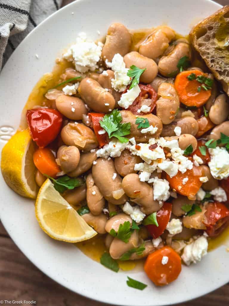 Greek Braised Beans - The Greek Foodie