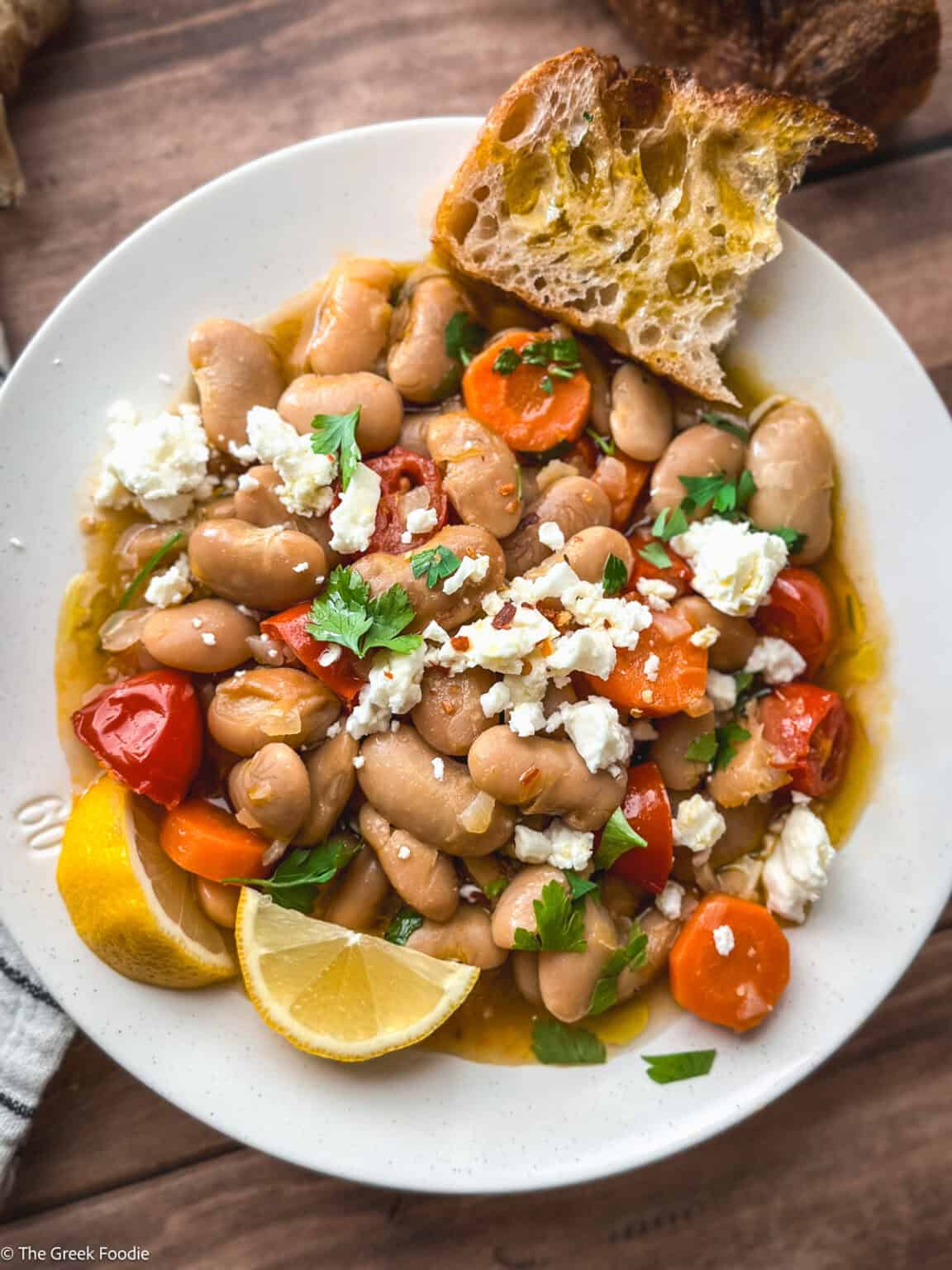 Greek Braised Beans - The Greek Foodie