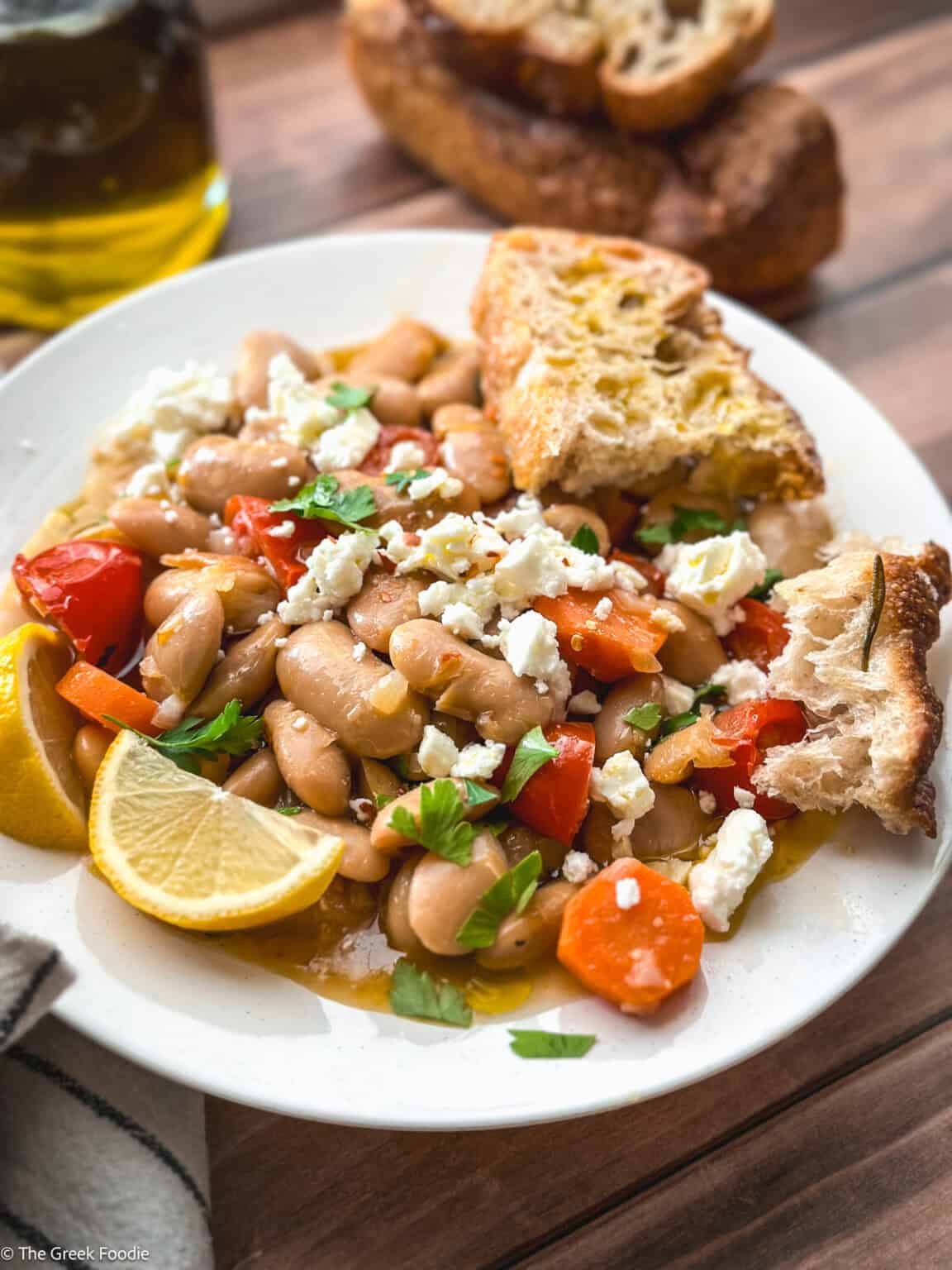 Greek Braised Beans - The Greek Foodie