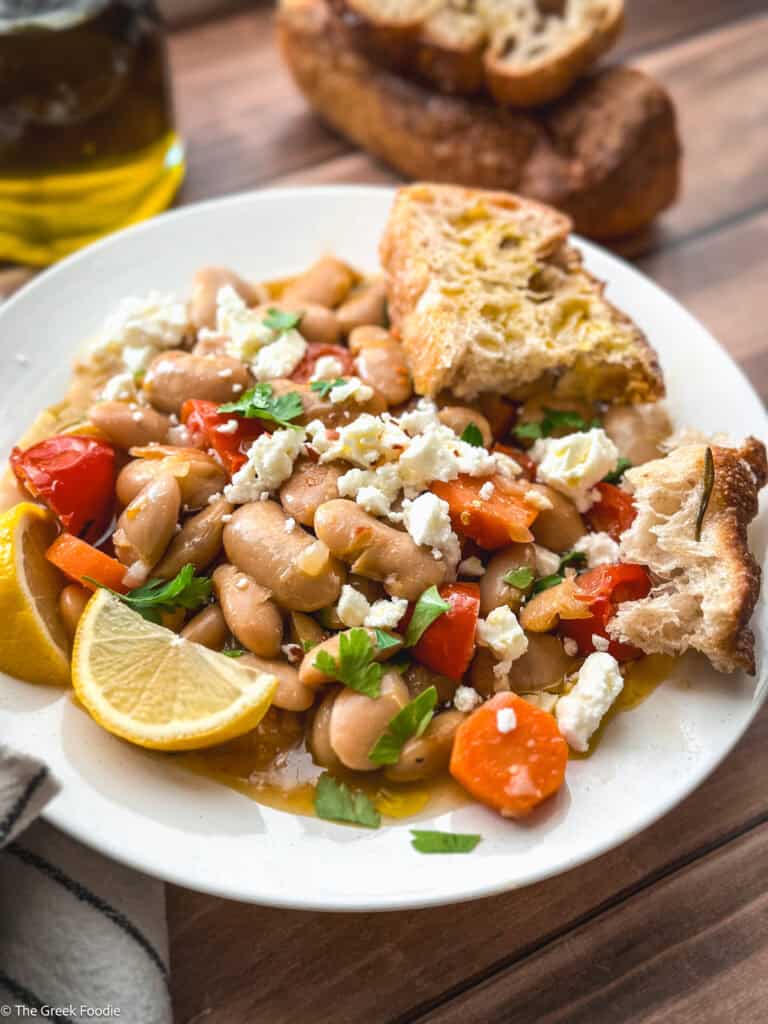 Greek Braised Beans - The Greek Foodie