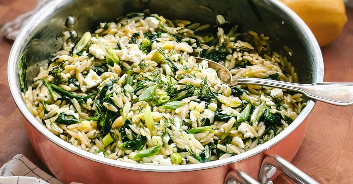 Orzo with Spinach and Feta (Warm Dish or Cold Salad) - The Greek Foodie