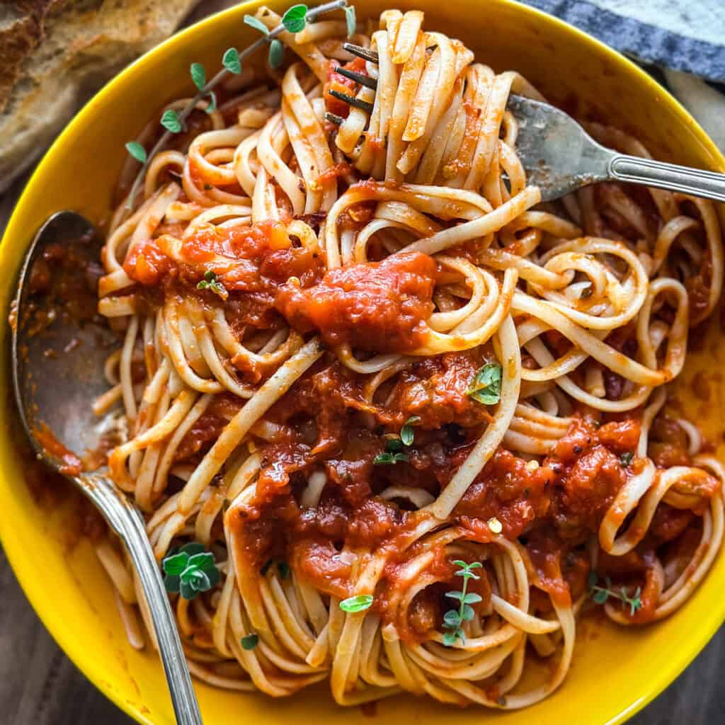 Greek Tomato Salad - Horiatiki Salata - The Greek Foodie