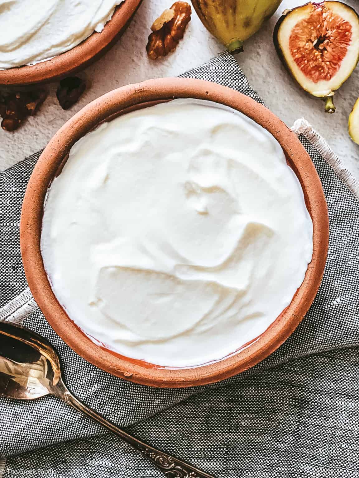 How To Make Greek Yogurt - The Greek Foodie